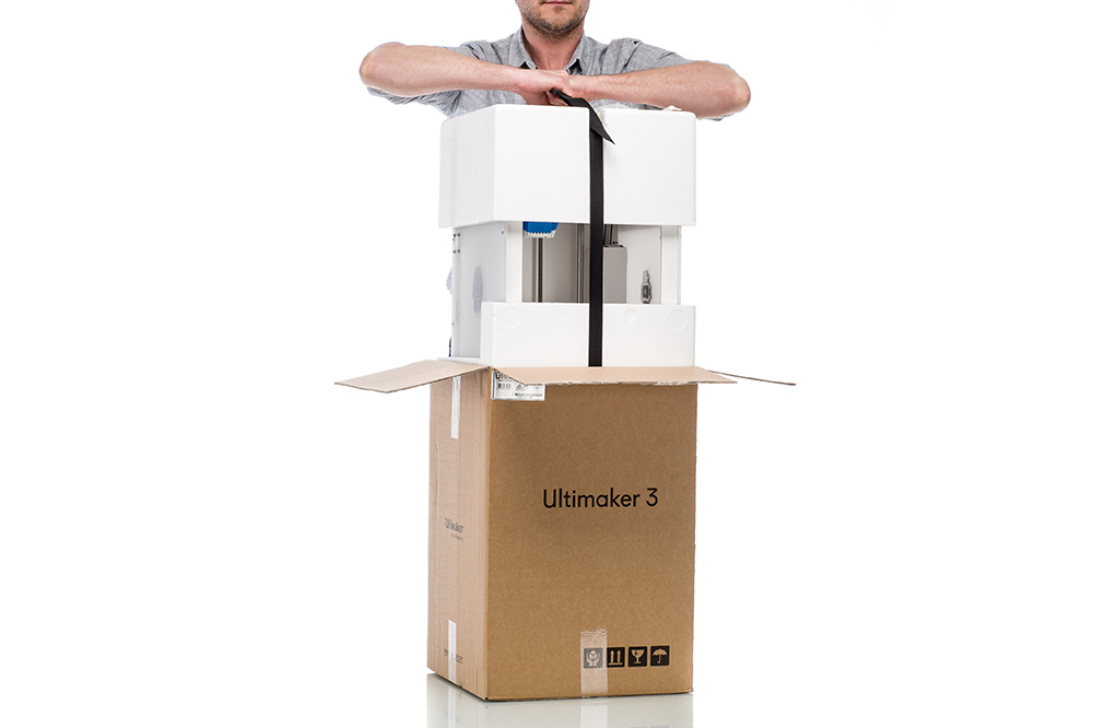 Unboxing the Ultimaker 3