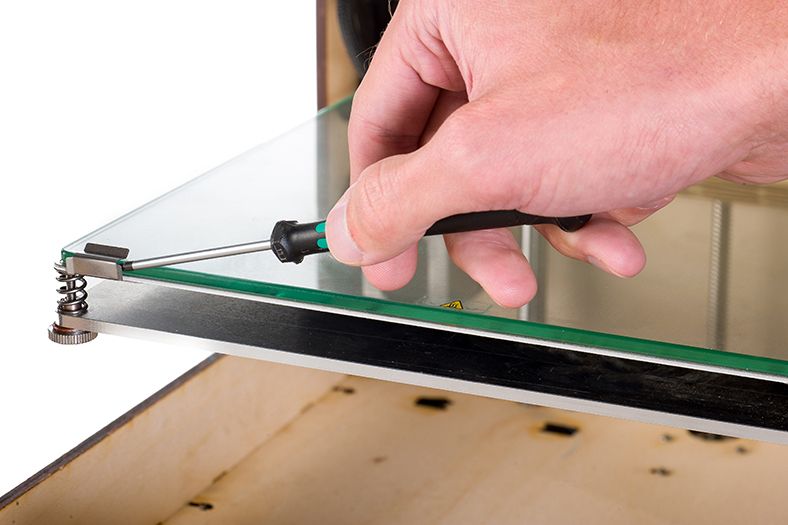 Cleaning the Ultimaker Original+ glass plate