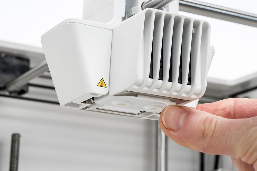 Replace the S series nozzle cover